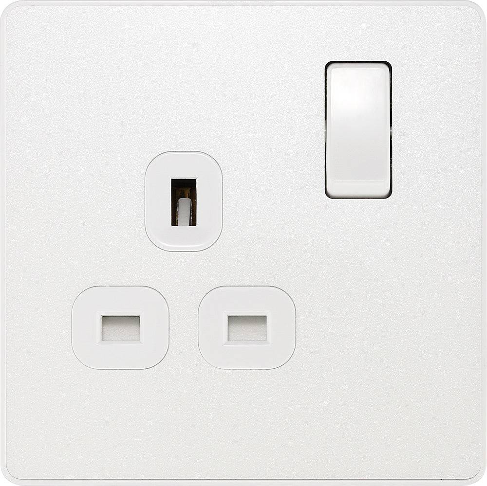 BG Evolve Pearl White 13A Single Socket PCDCL21W | RS Electrical Supplies