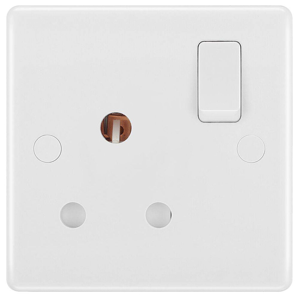 BG White Moulded 15A Single Socket 899 | RS Electrical Supplies